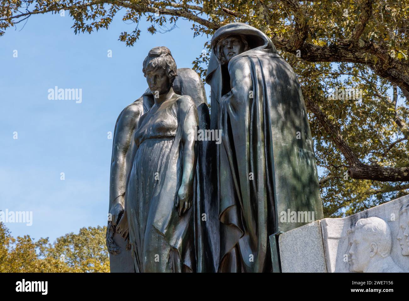 Confederate memorial carving hi-res stock photography and images - Alamy