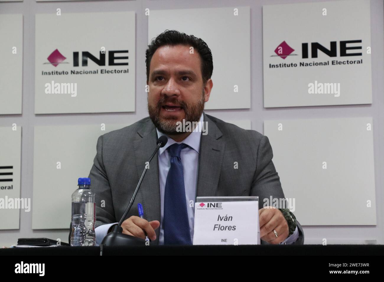 Credentialing process hi-res stock photography and images - Alamy