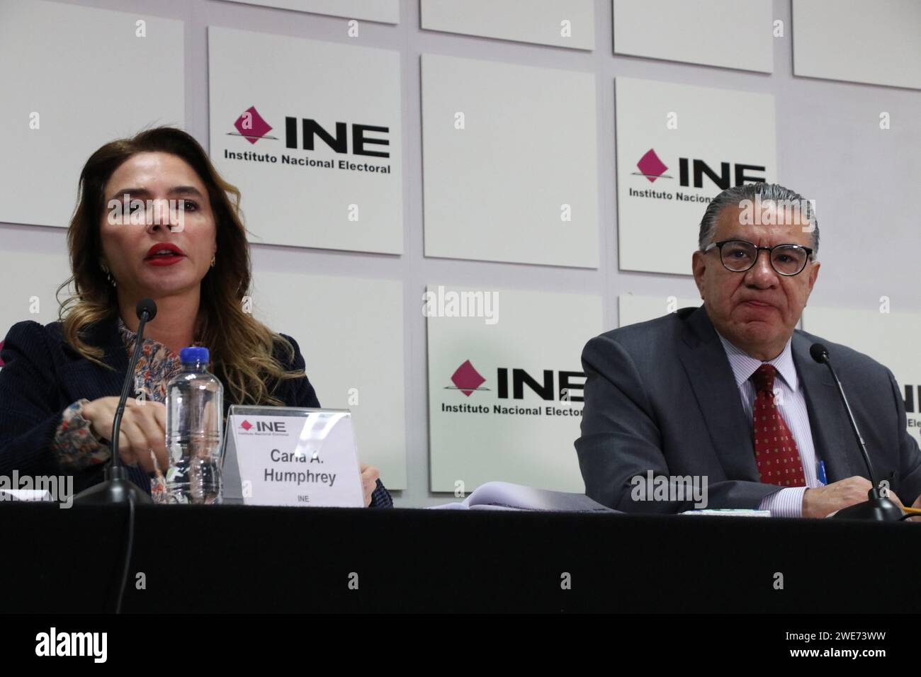 Credentialing process hi-res stock photography and images - Alamy