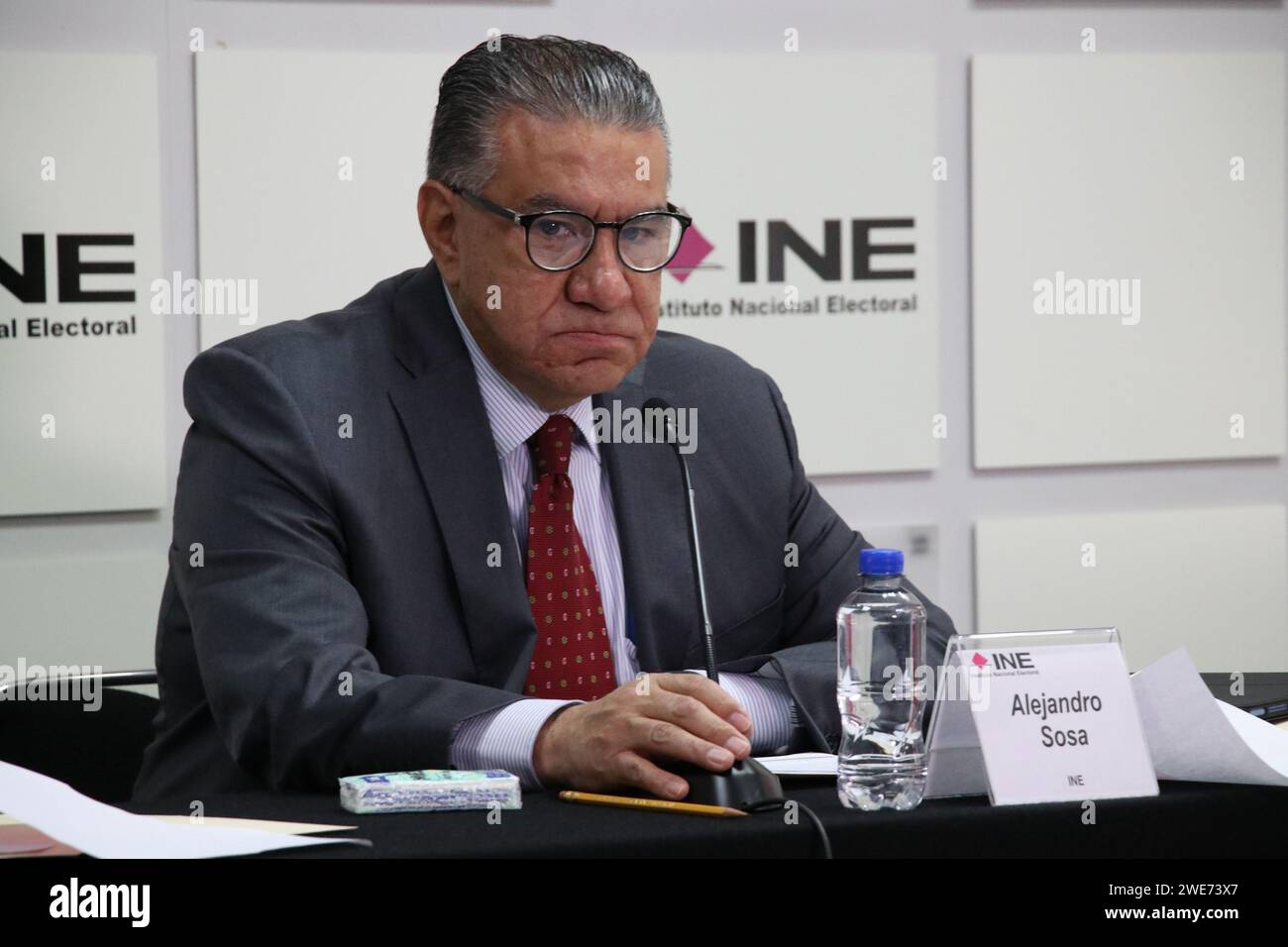 Credentialing process hi-res stock photography and images - Alamy