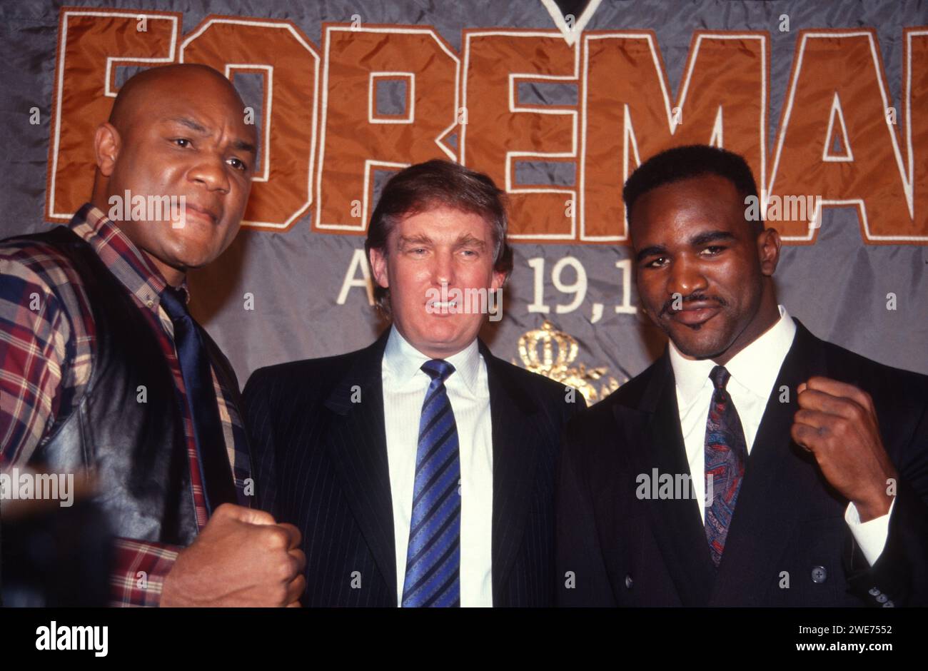 George foreman evander holyfield hi-res stock photography and images ...