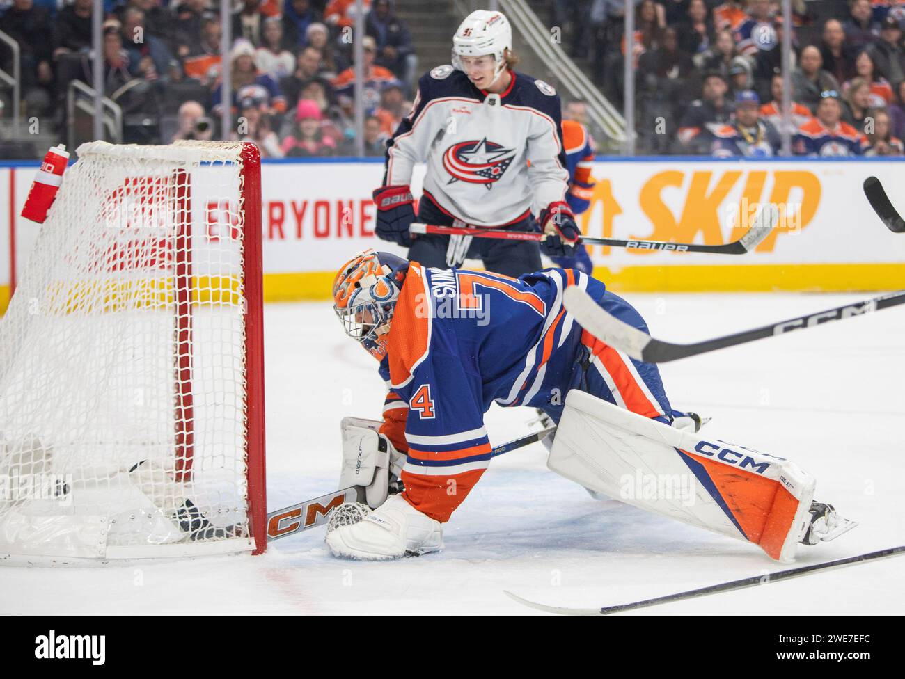 Columbus Blue Jackets' Kent Johnson (91) watches as Edmonton Oilers ...