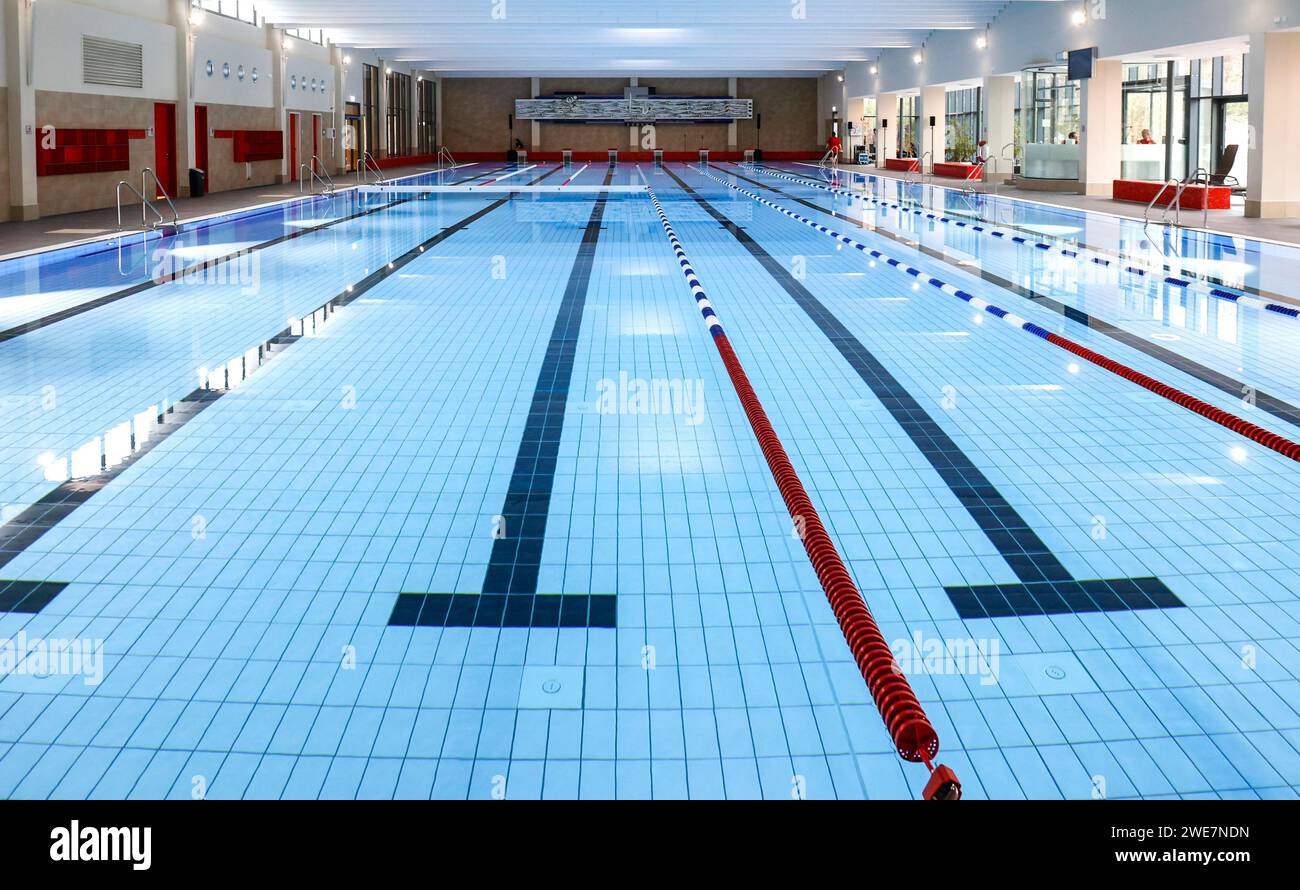 View into the swimming pool of the reopened Tiergarten municipal ...