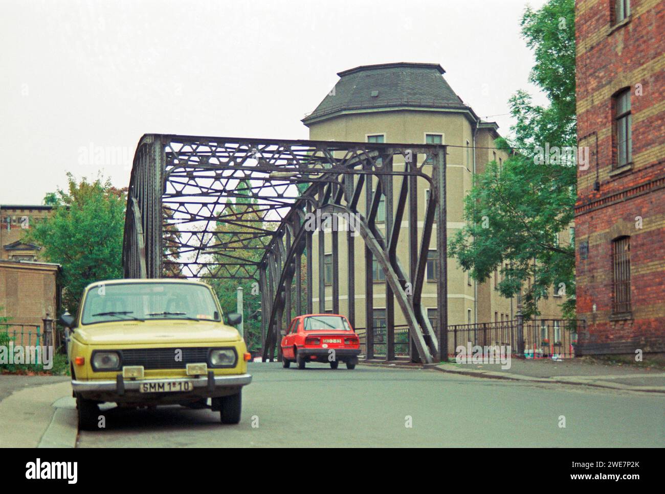 Metal bridge, Leipzig, 17 October 1992, Saxony, Germany Stock Photo - Alamy