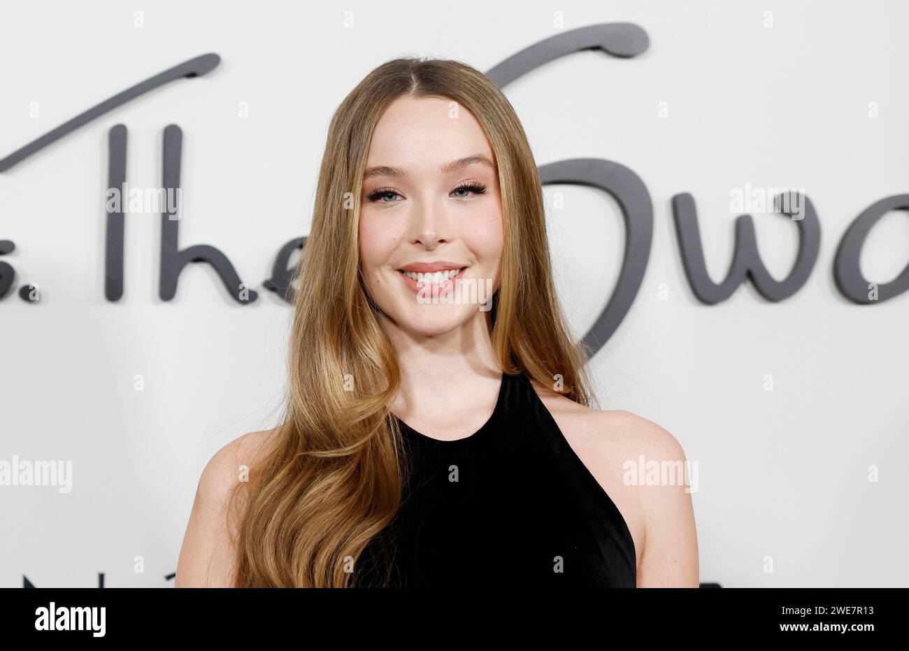 Ela Beatty Warren Beatty And Annette Bening's 'nepo Baby' Daughter