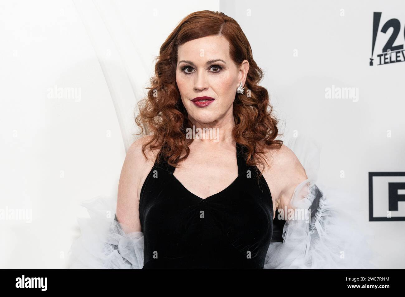 Molly Ringwald attends FX's 'Feud: Capote vs. The Swans' Season 2 ...
