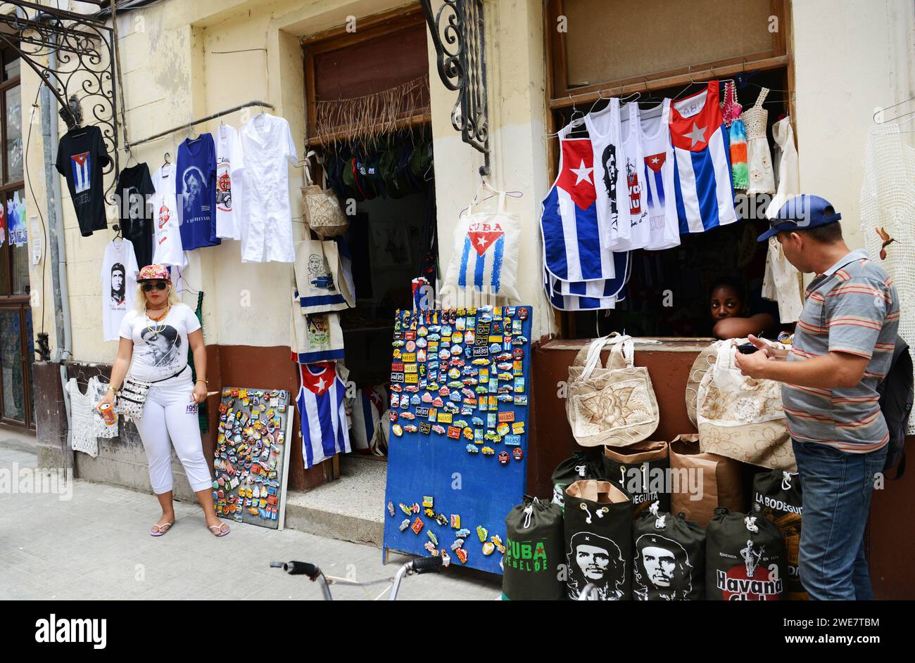 Cuba havana old souvenirs hi-res stock photography and images - Alamy