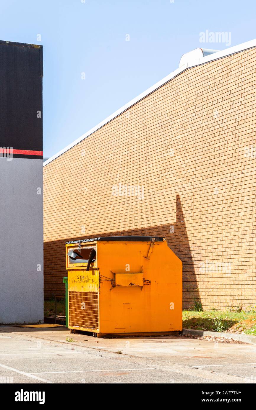 Industrial waste bin hi-res stock photography and images - Alamy
