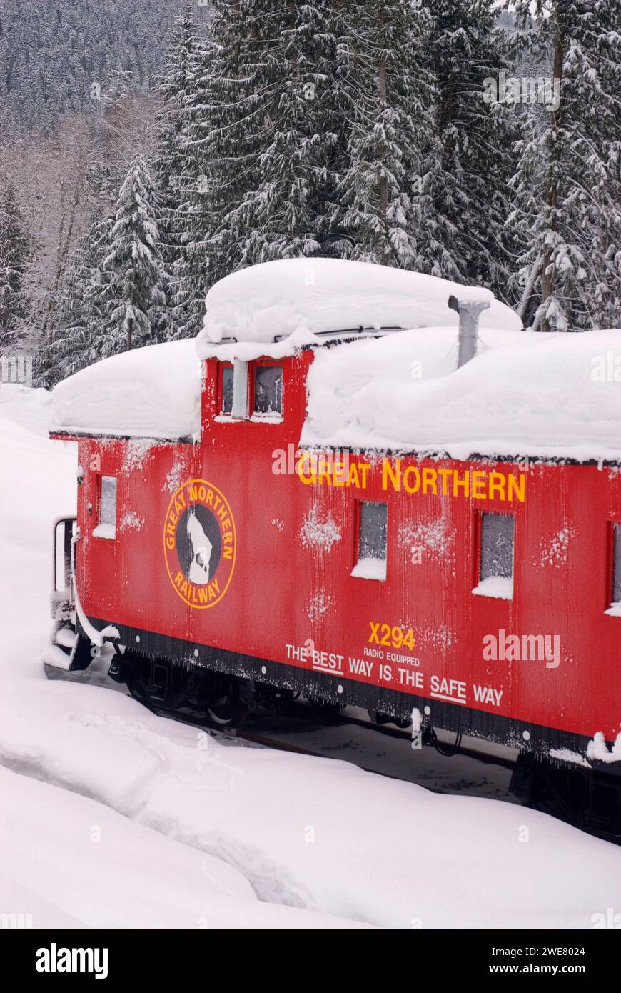 Winter caboose hi-res stock photography and images - Alamy