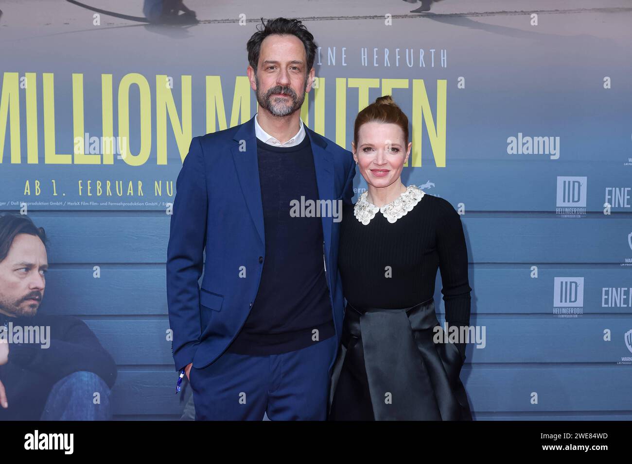 Kino Premiere - Eine Million Minuten Karoline Herfurth mit Ehemann Christopher Doll bei der ...
