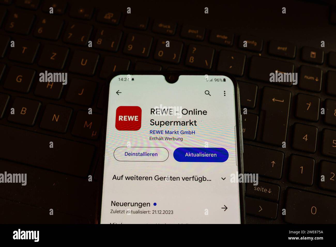 Rewe app hi-res stock photography and images - Alamy