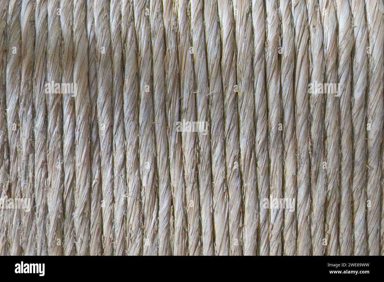 Straw rope hi-res stock photography and images - Alamy