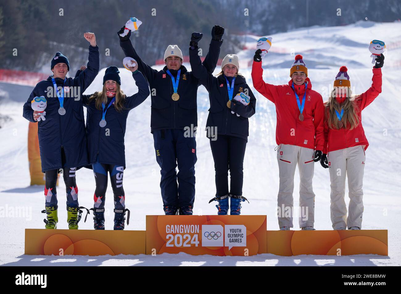 In this photo provided by Olympic Information Services, gold medallists ...