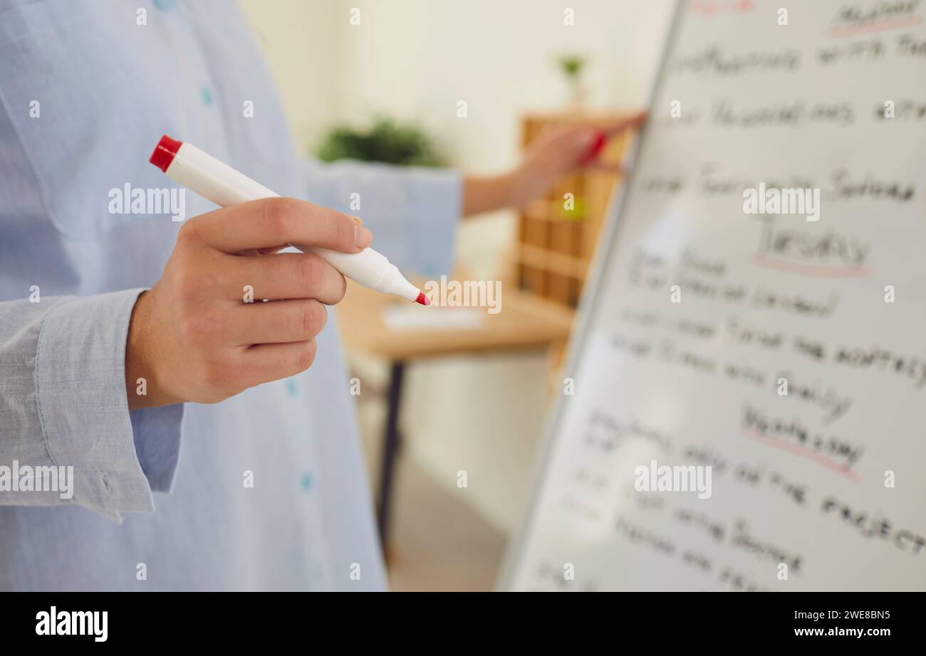 Close up hand holding marker write hi-res stock photography and images ...