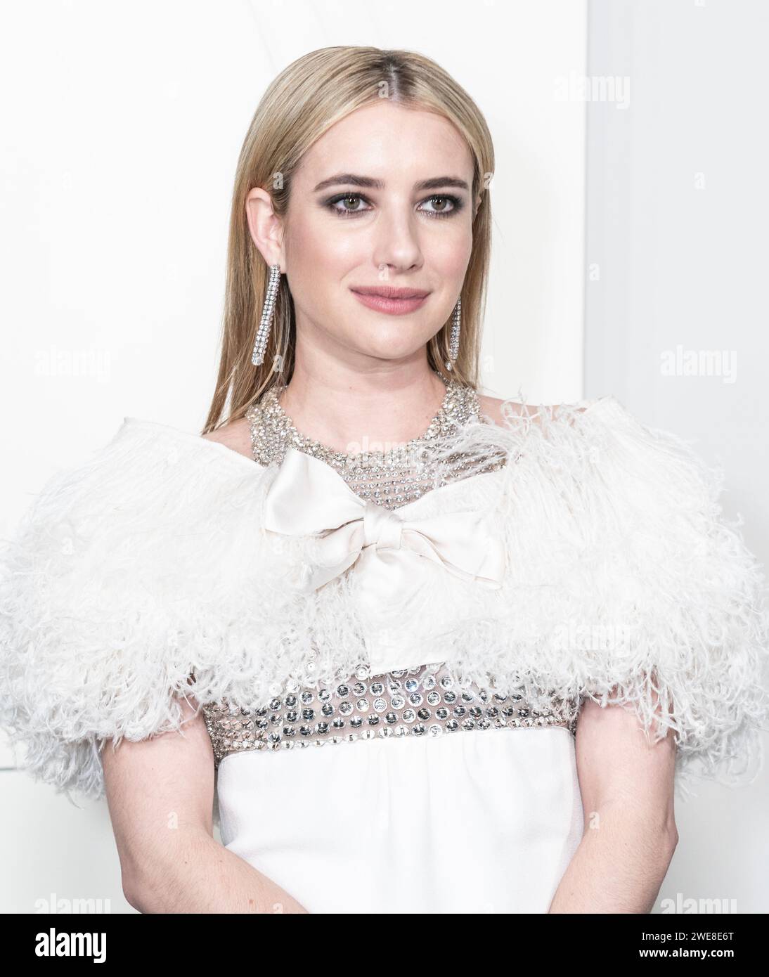 Emma Roberts wearing dress by Giambattista Valli attends FX's 'Feud ...