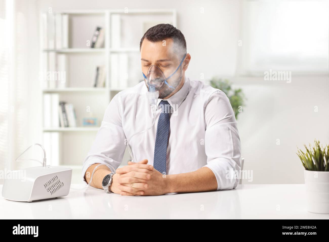 Nebulizer machine hi-res stock photography and images - Alamy