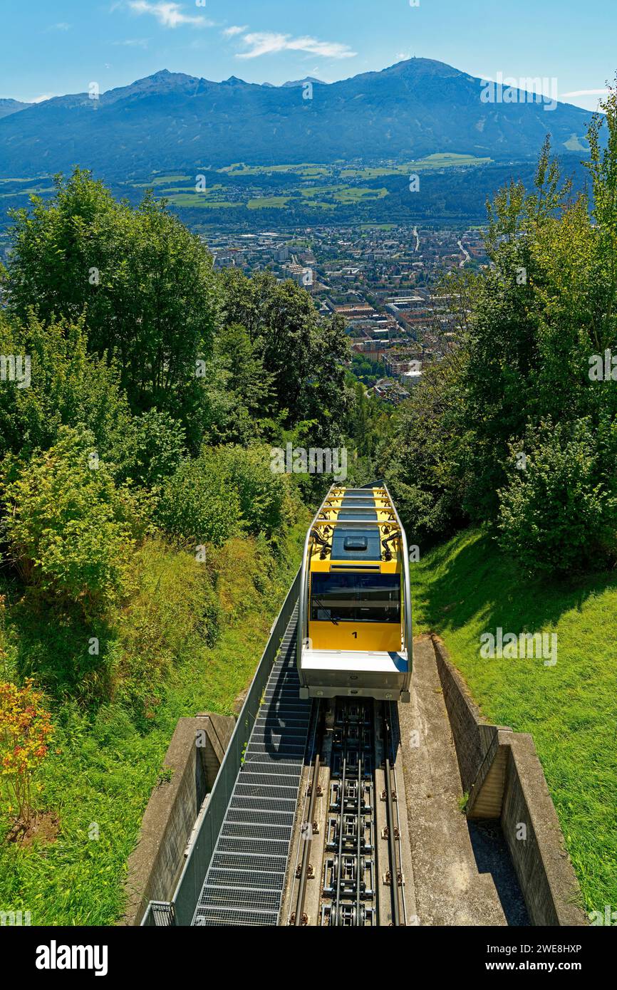 Hungerburgbahn, Station Hungerburg, Panoramablick, Innsbruck Stock ...