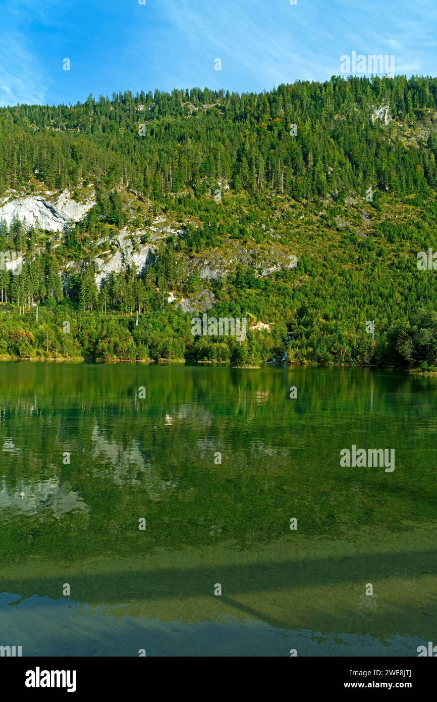 Mountains lake gosau vorderer hi-res stock photography and images - Alamy