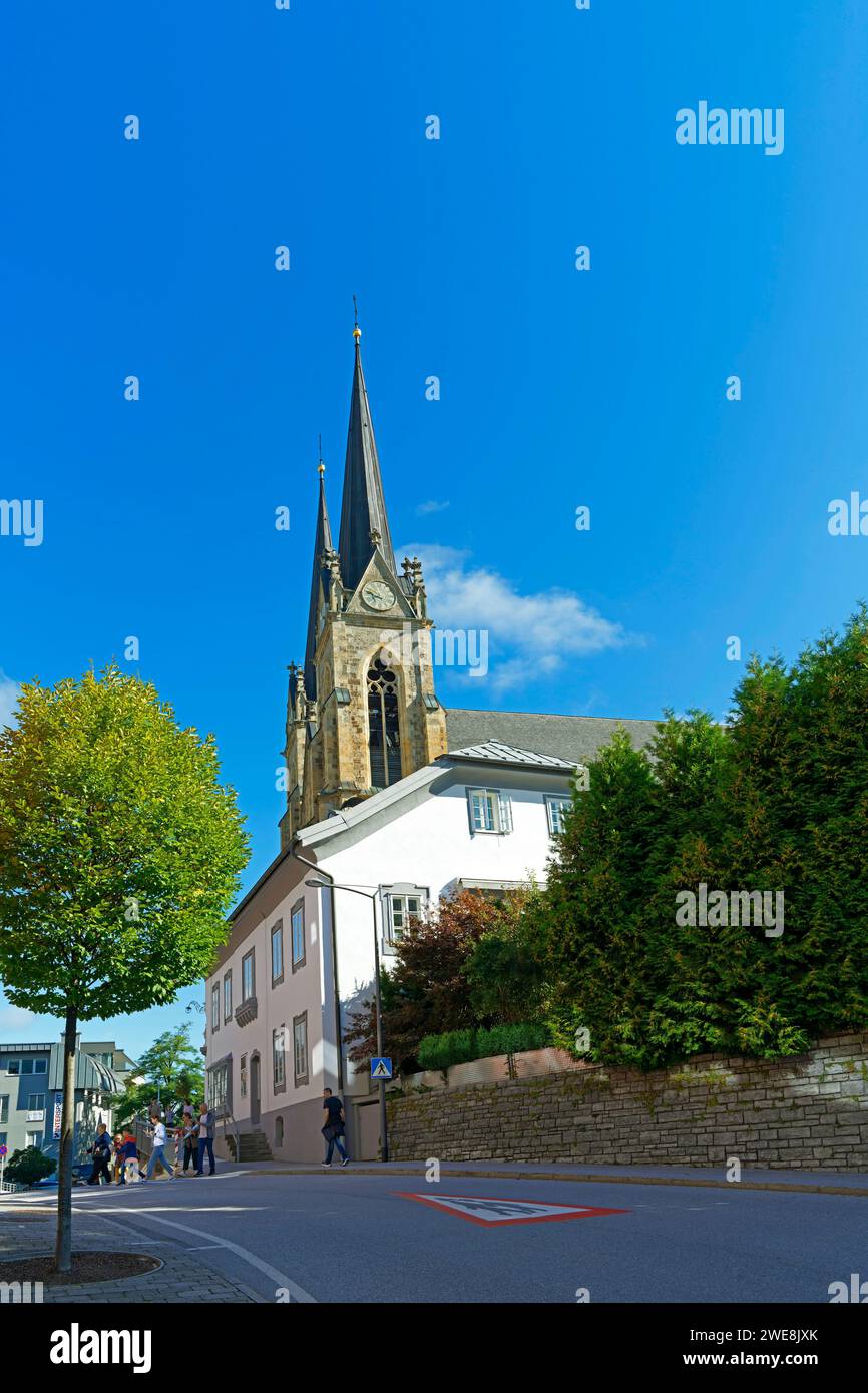 Straßenansicht, Pfarrkirche zum heiligen Johannes dem Täufer Stock ...