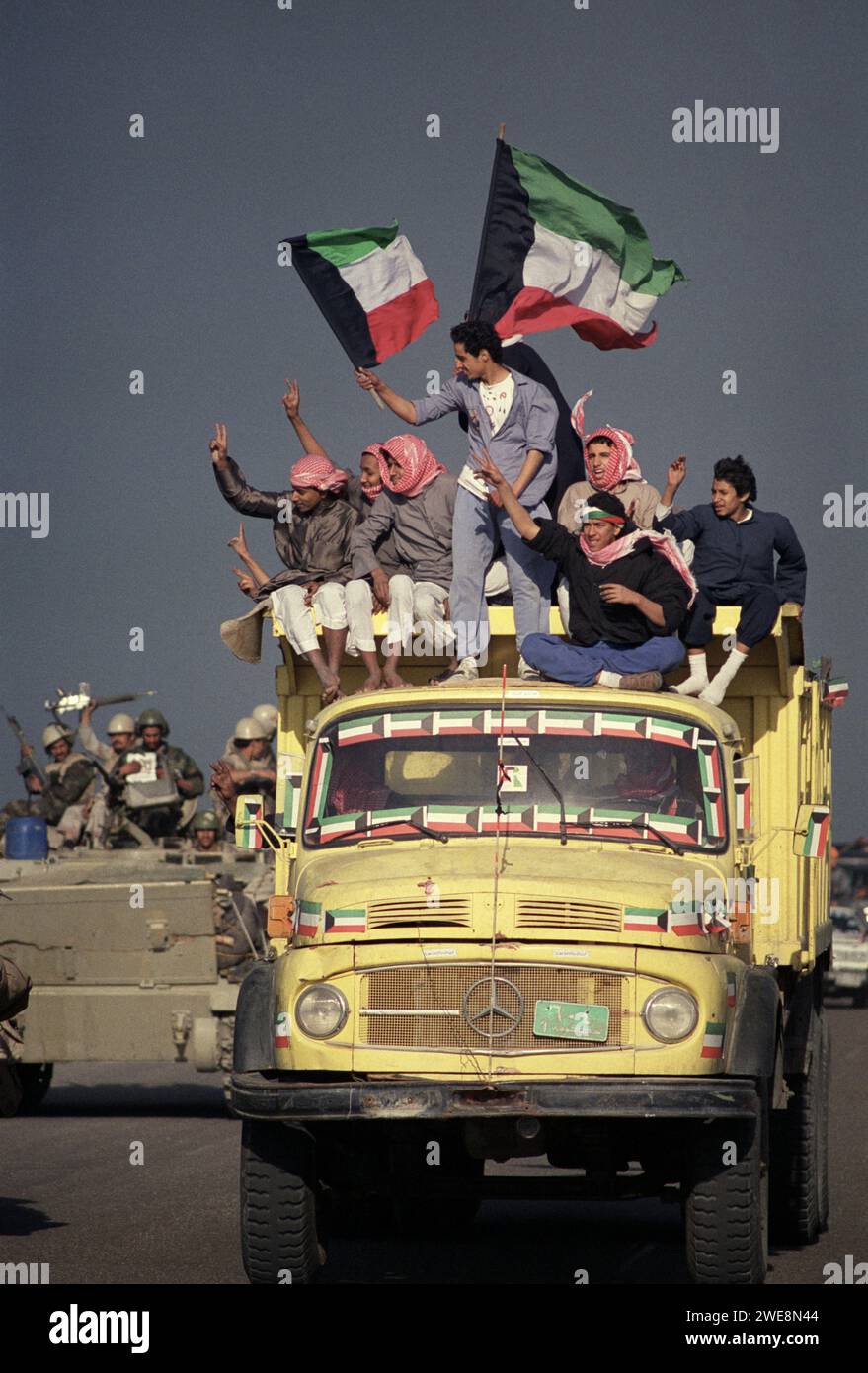1991 liberation of kuwait hi-res stock photography and images - Alamy