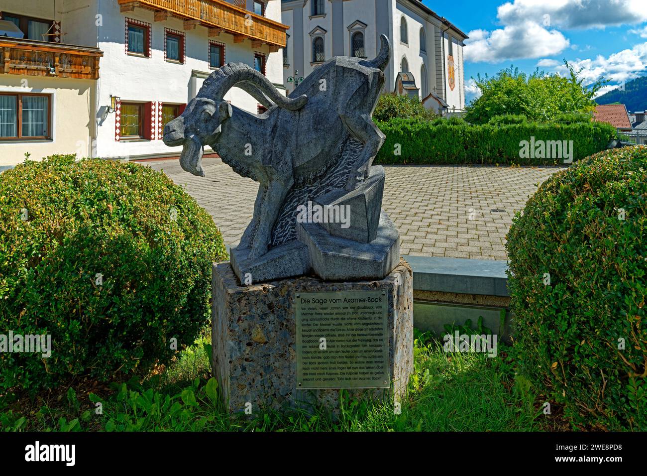 Pfarrkirche Heiliger Johannes der Täufer, Hotel, Axamer Bock Stock ...