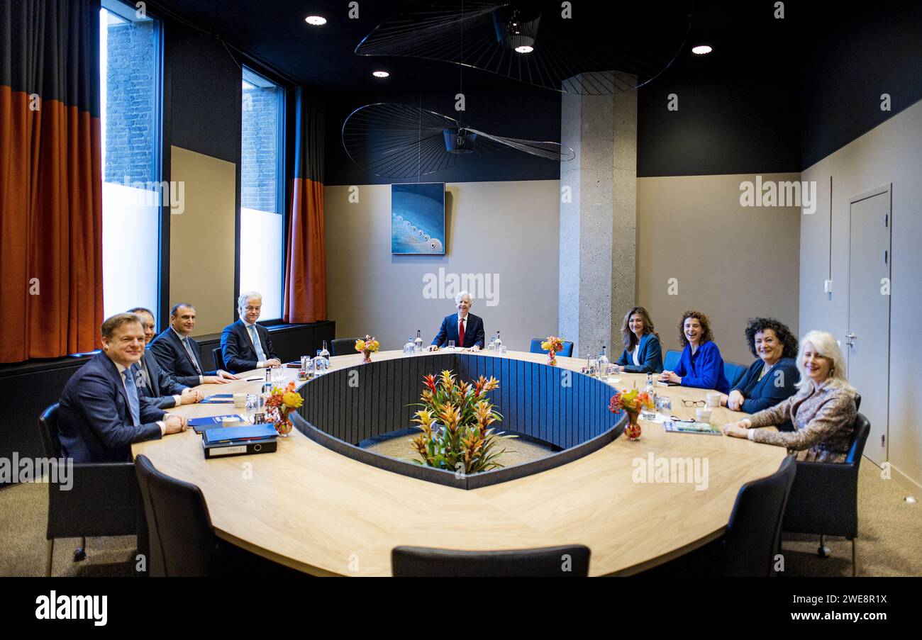THE HAGUE - Informer Ronald Plasterk and the chairmen of the PVV, VVD ...