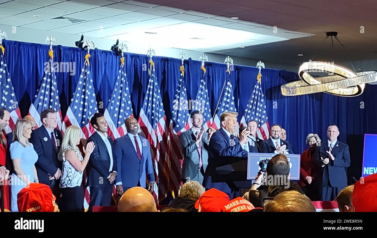 New hampshire primary celebrants hi-res stock photography and images ...
