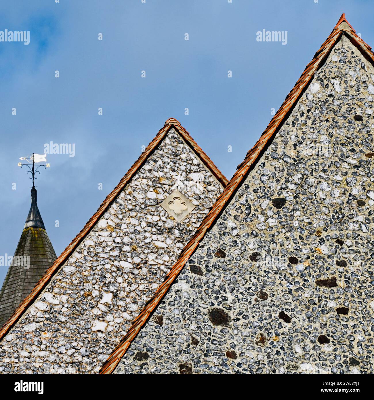 Gable roof church hi-res stock photography and images - Alamy