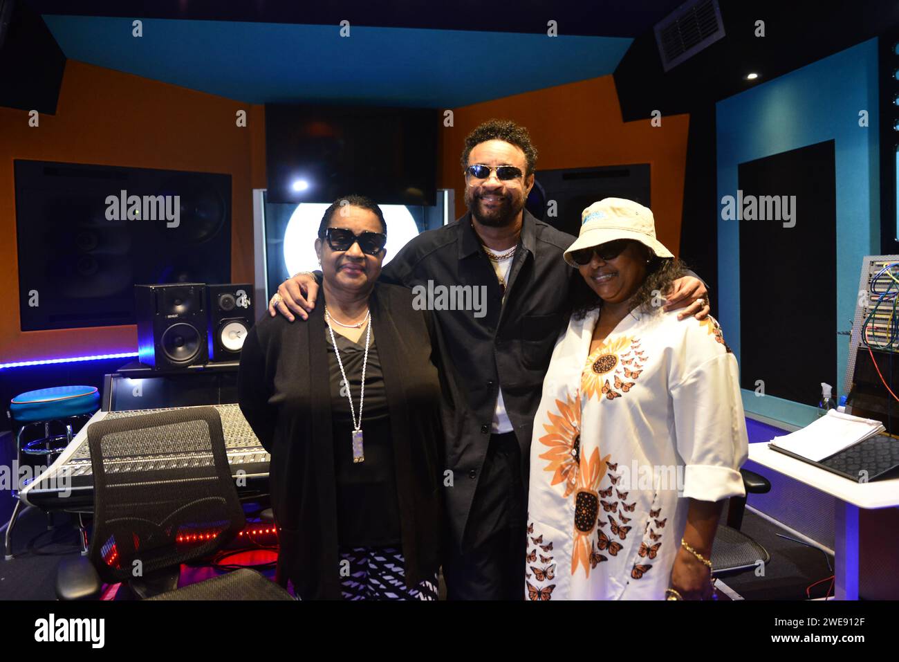 MIAMI, FLORIDA - JANUARY 22: IMC co-founder Sharon Burke, Reggae Singer/ Conference chair Shaggy ...