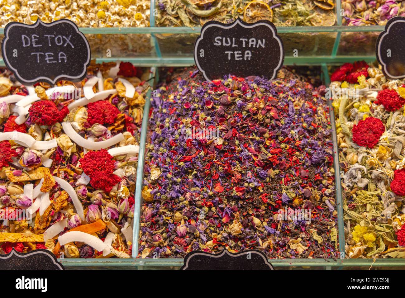 Sultan plants hi-res stock photography and images - Alamy