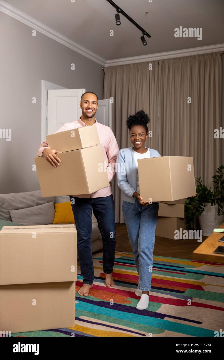 Relocation tenant hi-res stock photography and images - Alamy