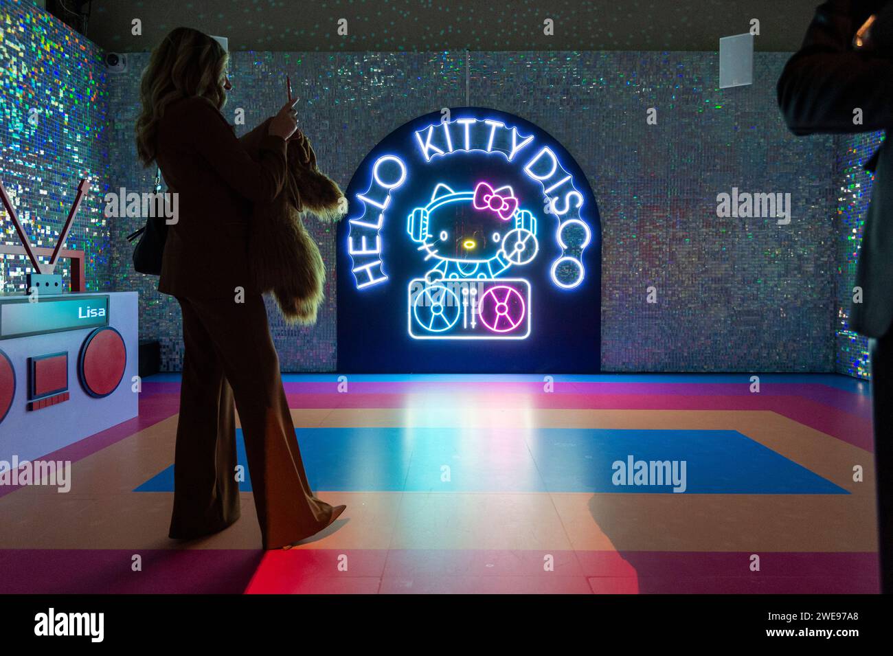 Immersive disco space hi-res stock photography and images - Alamy