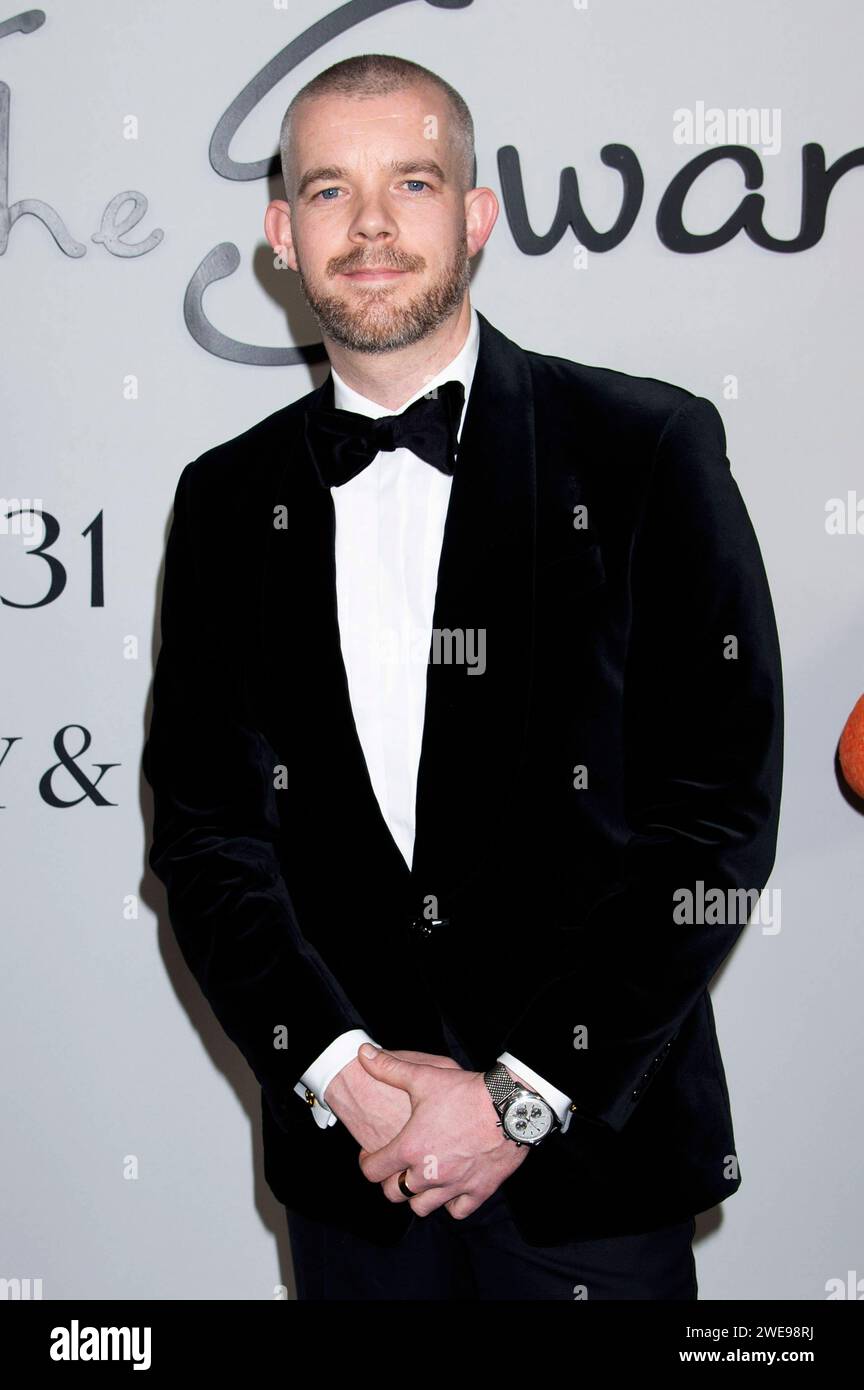 Russell Tovey bei der Premiere der FX Serie Feud: Capote vs. The Swans ...
