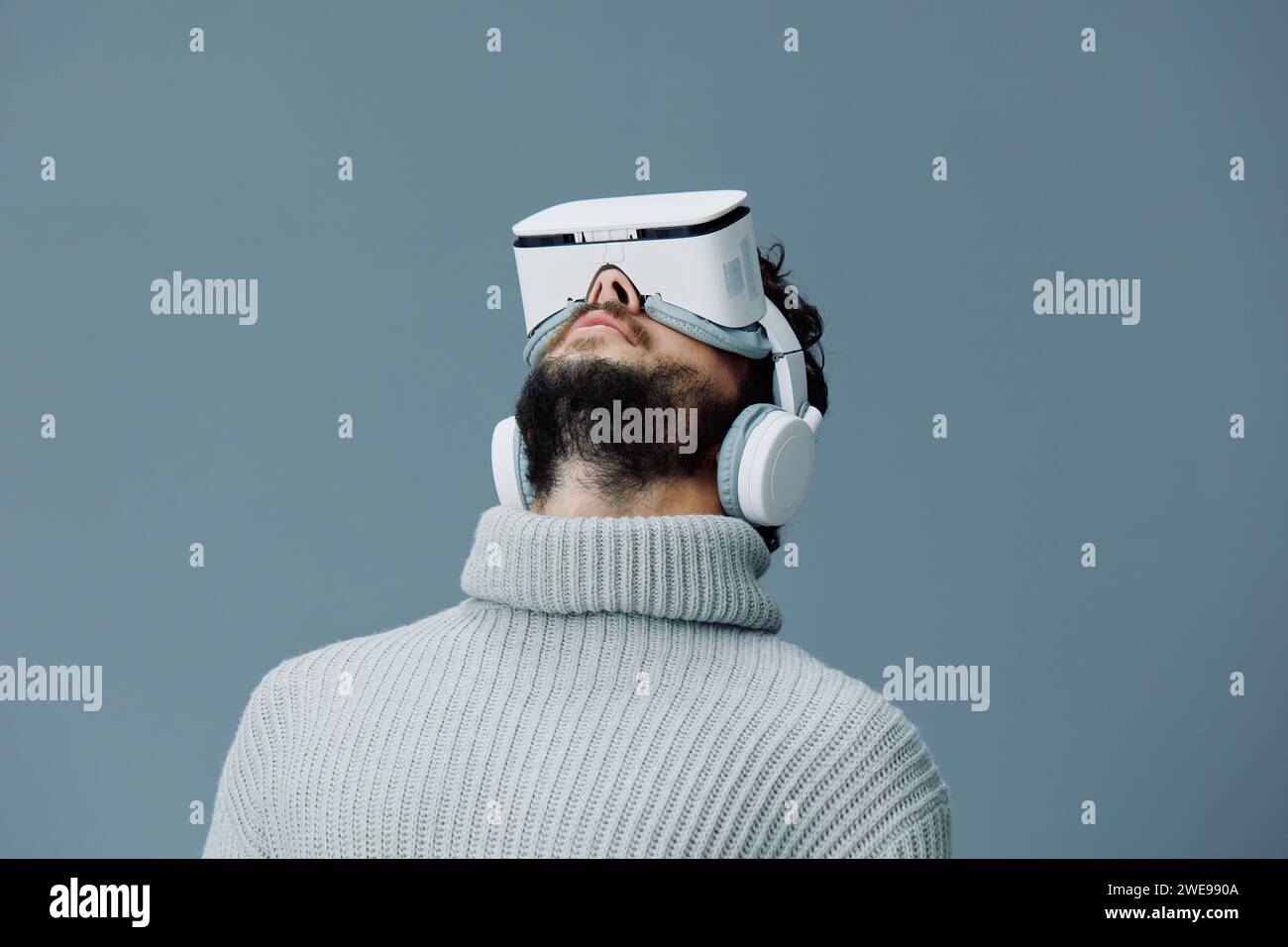 Man reality simulator headset technology background entertainment ...