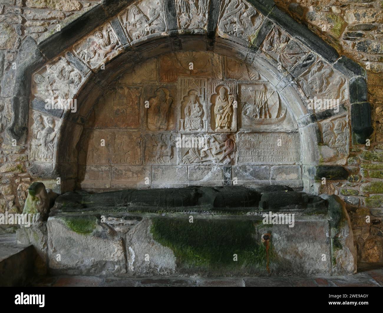 Macleod tomb hi-res stock photography and images - Alamy