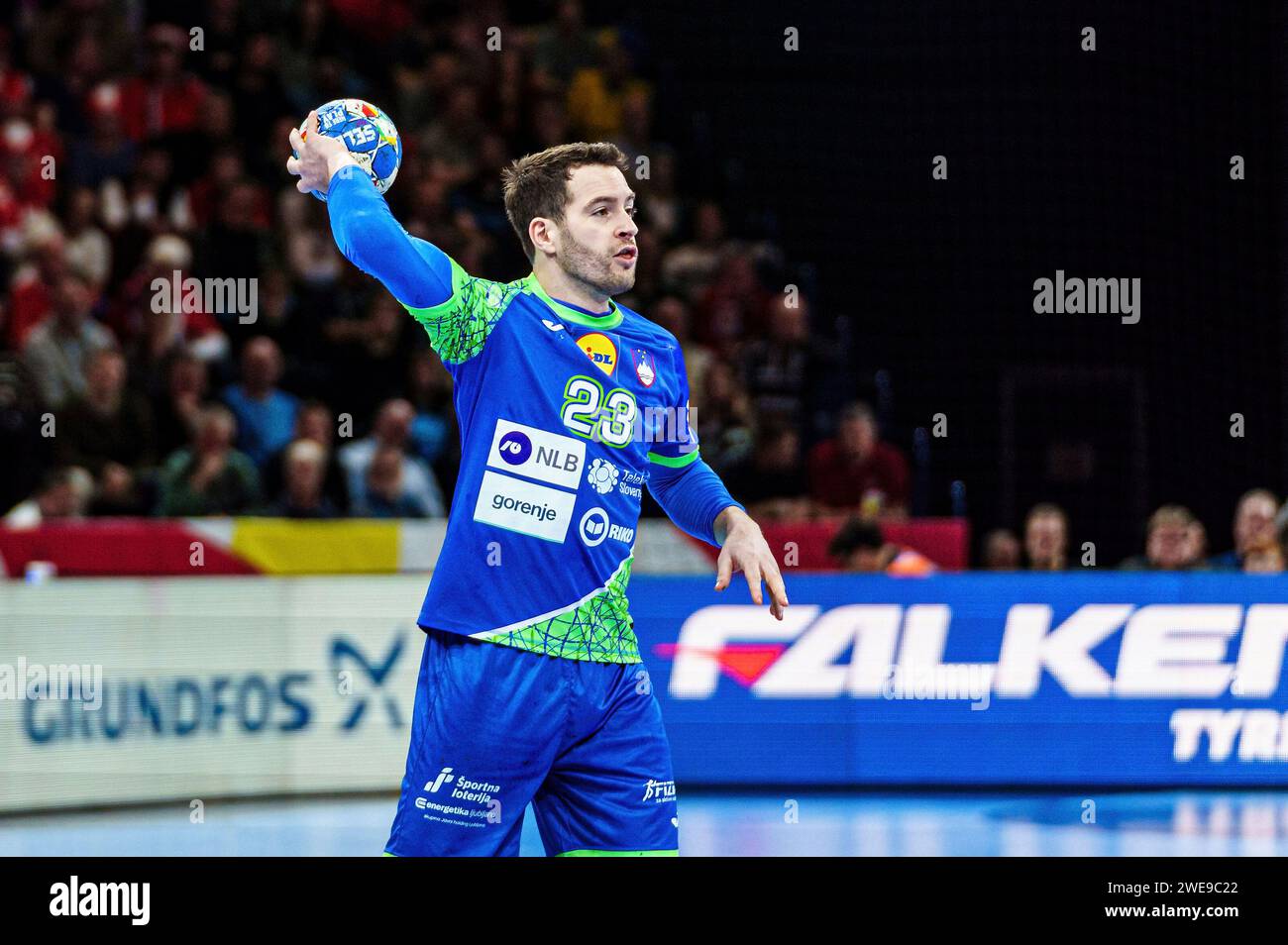 Ehf euro 2024 hauptrunde hi-res stock photography and images - Alamy