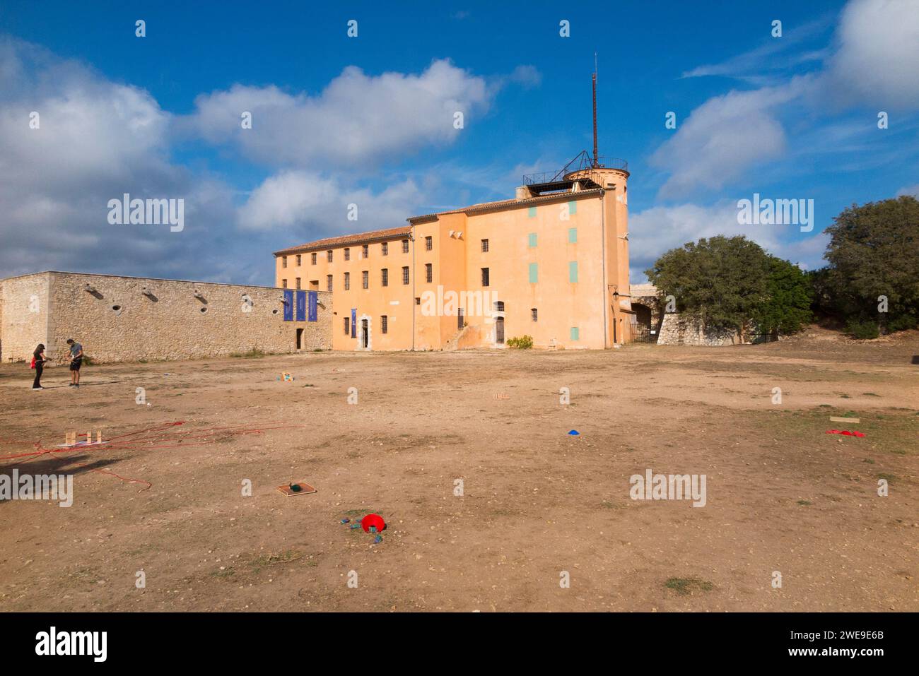 Interior yard & buildings of Fort Royal, also a former prison, on Île ...