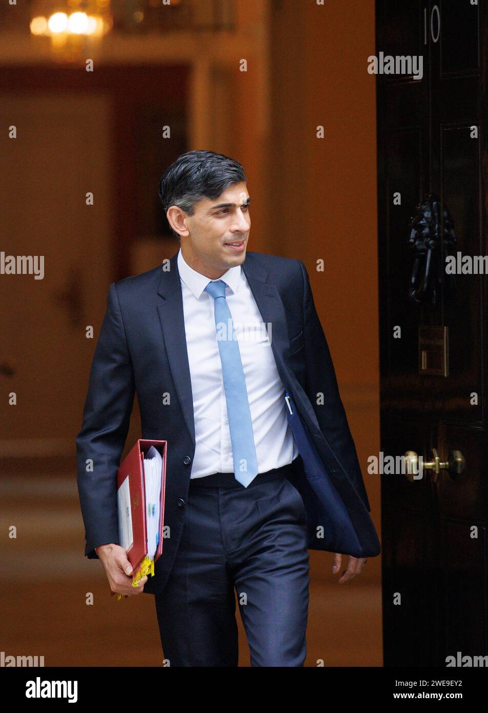 London, UK. 24th Jan, 2024. Prime Minister, Rishi Sunak, leaves number ...
