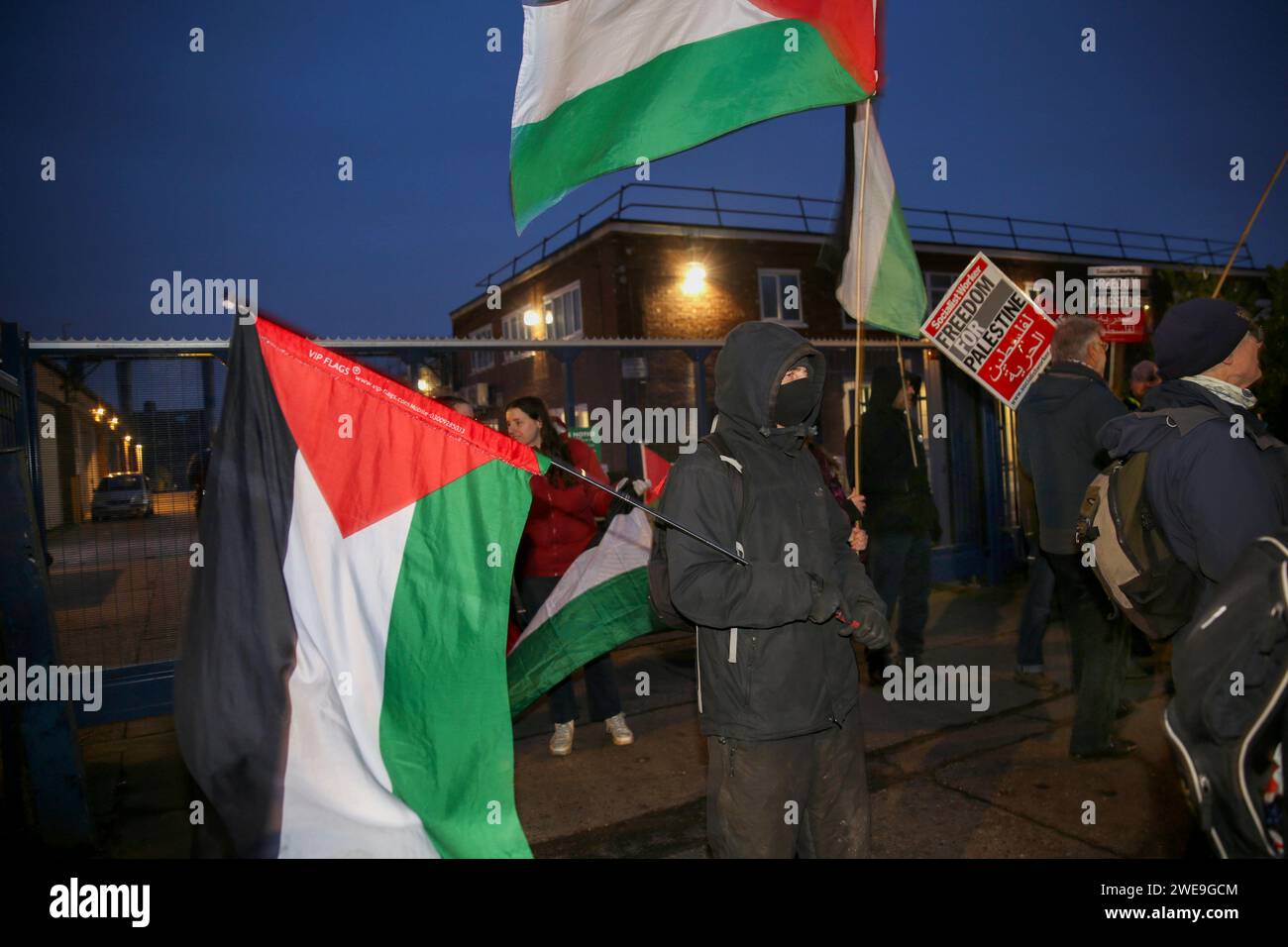 Shenstone, UK. 23rd Jan, 2024. Protesters block the entrance gate, one ...