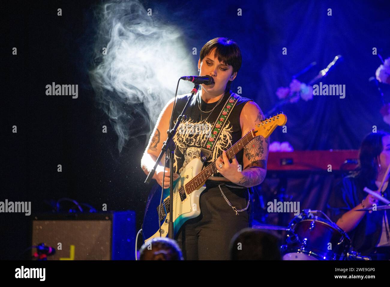 Cantante anna hi-res stock photography and images - Alamy