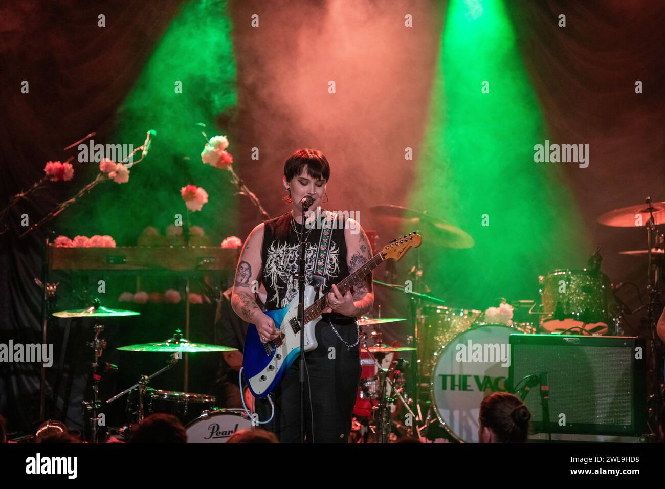 Australian rock band, Teen Jesus and the Jean Teasers, performing live ...