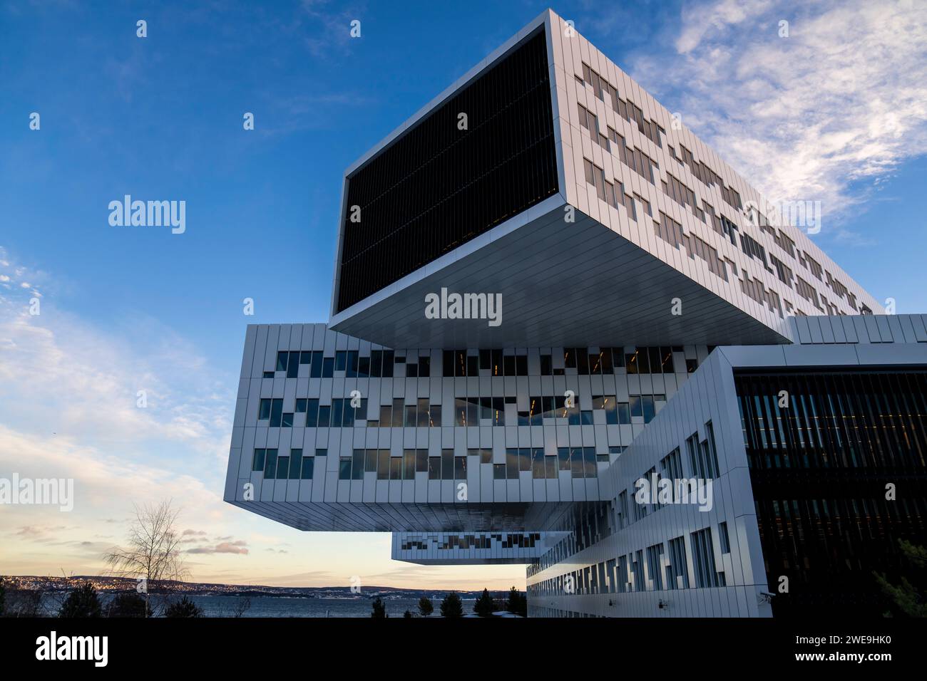 Equinor building hi-res stock photography and images - Alamy