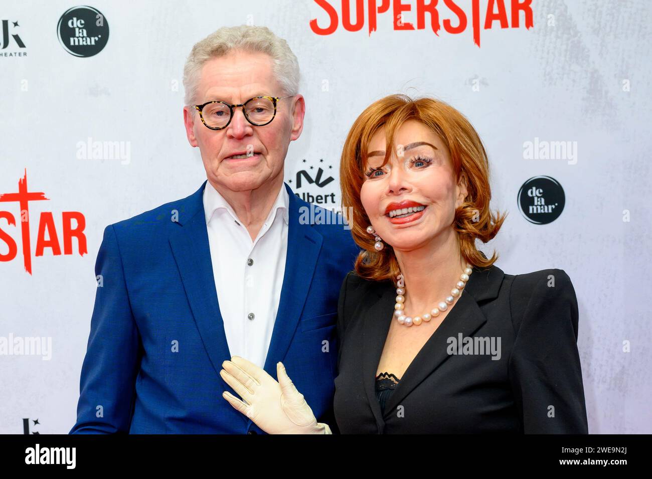 AMSTERDAM, 21-01-2024, DeLaMar Premiere Jesus Christ Superstar in het ...