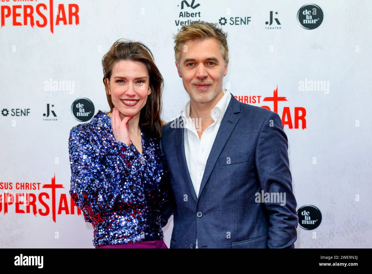 AMSTERDAM, 21-01-2024, DeLaMar Premiere Jesus Christ Superstar in het ...