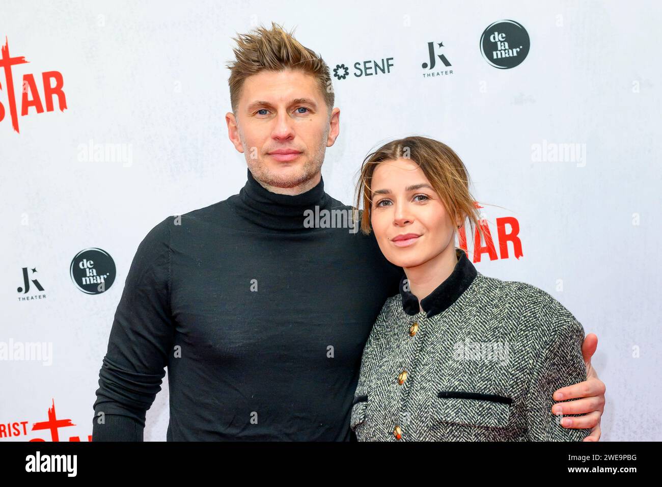 AMSTERDAM, 21-01-2024, DeLaMar Premiere Jesus Christ Superstar in het ...
