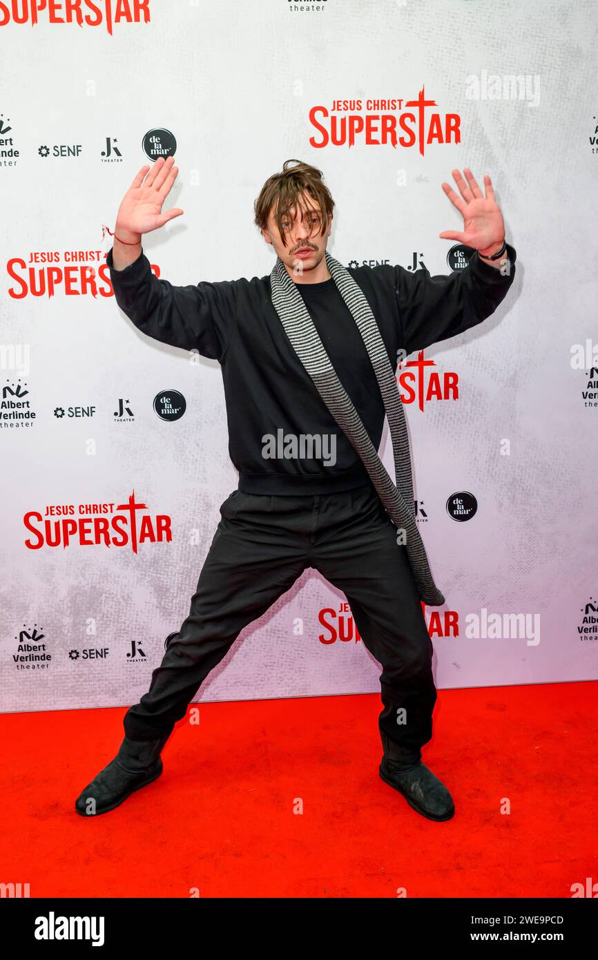 AMSTERDAM, 21-01-2024, DeLaMar Premiere Jesus Christ Superstar in het ...