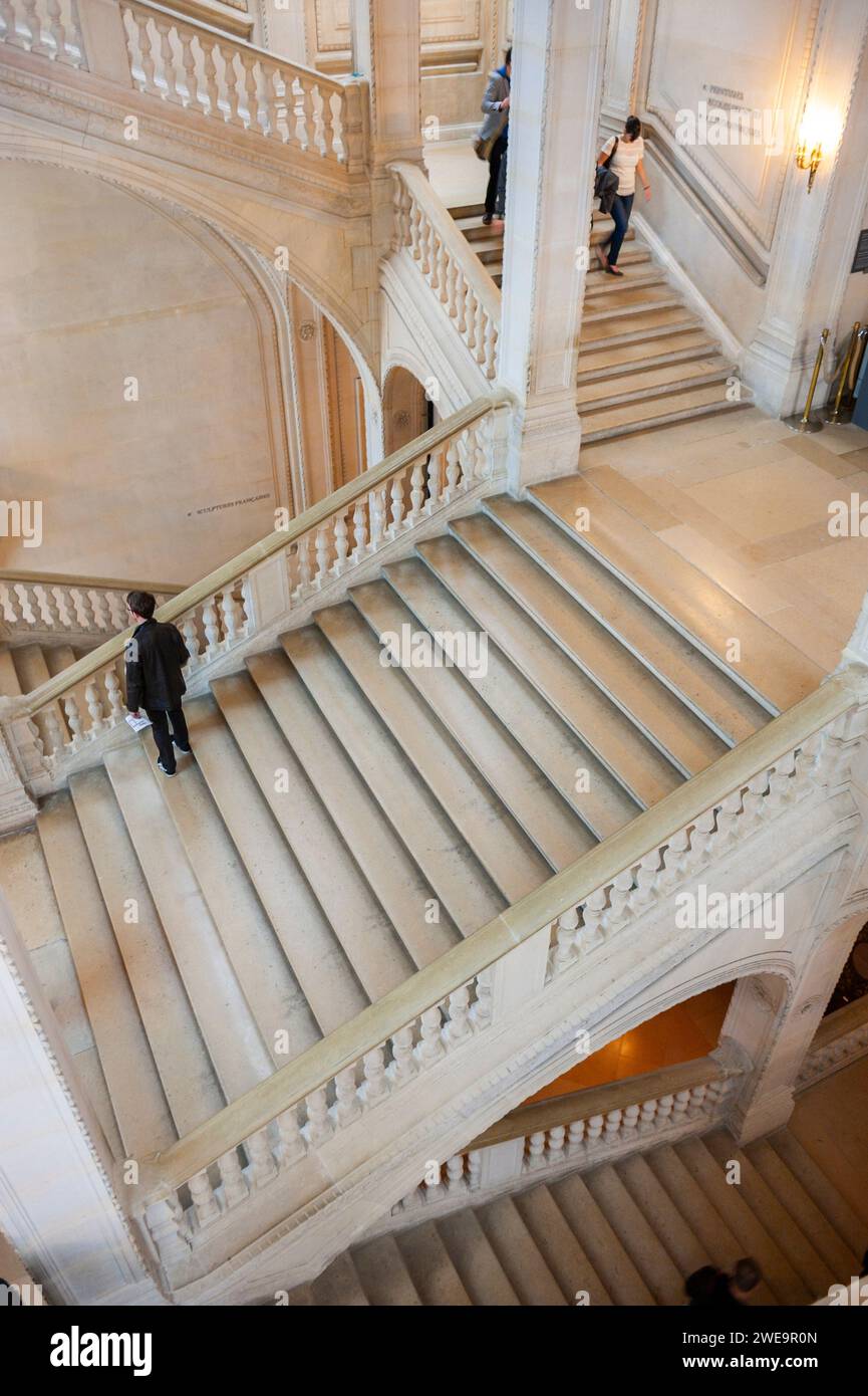 Louvre staircase hi-res stock photography and images - Alamy