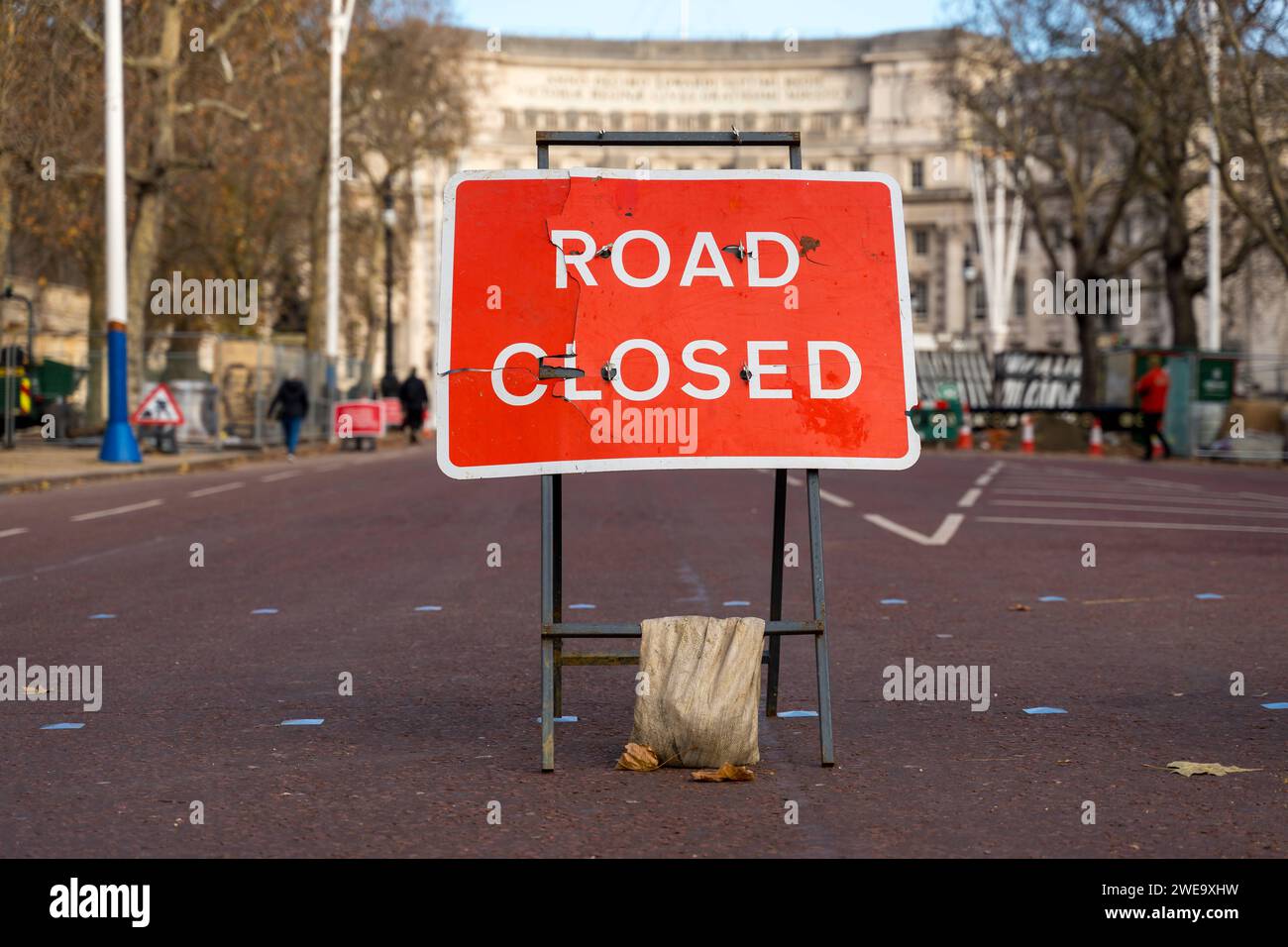 London verkehrszeichen hi-res stock photography and images - Alamy