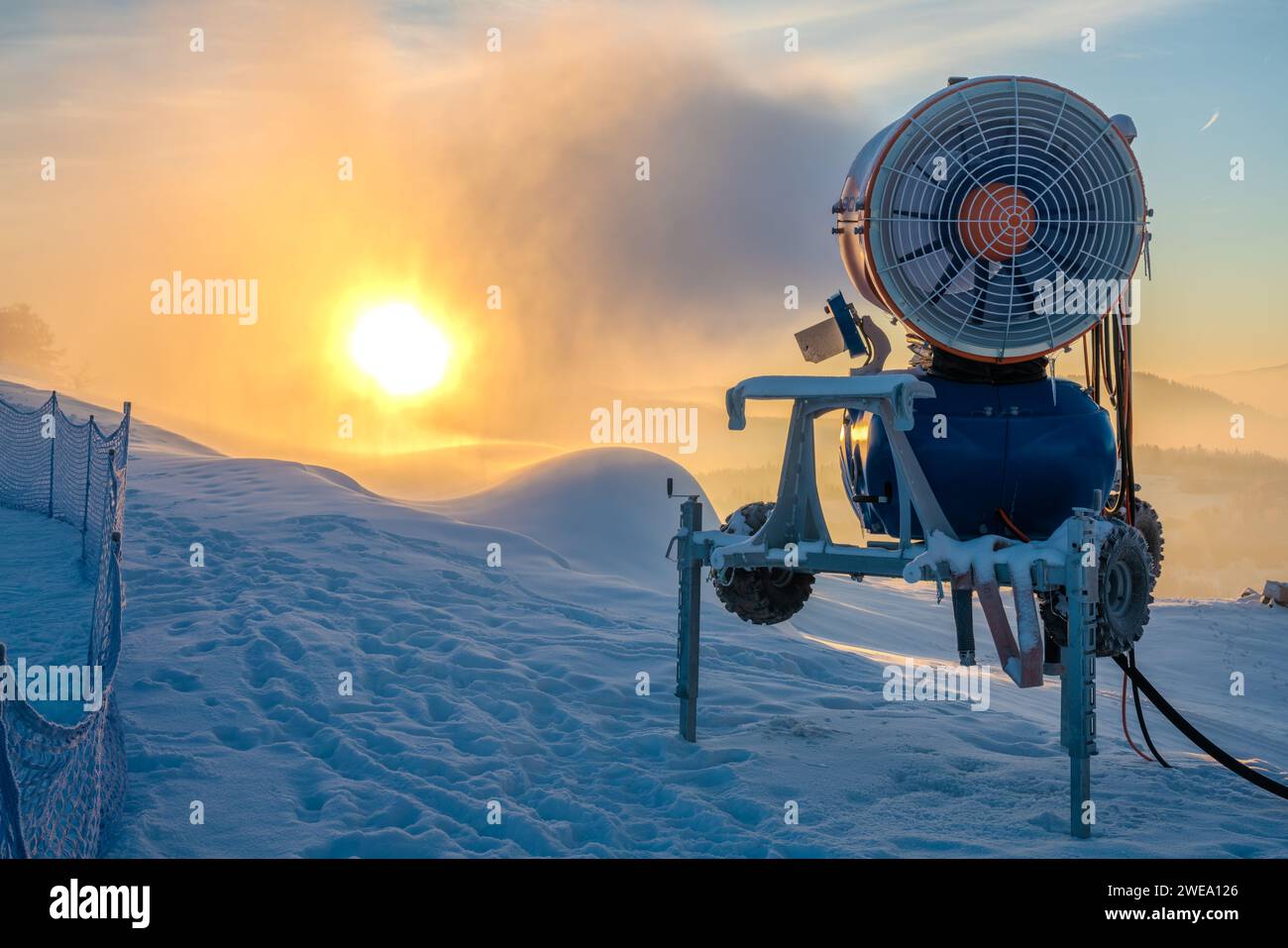 Snowmaking systems hi-res stock photography and images - Alamy