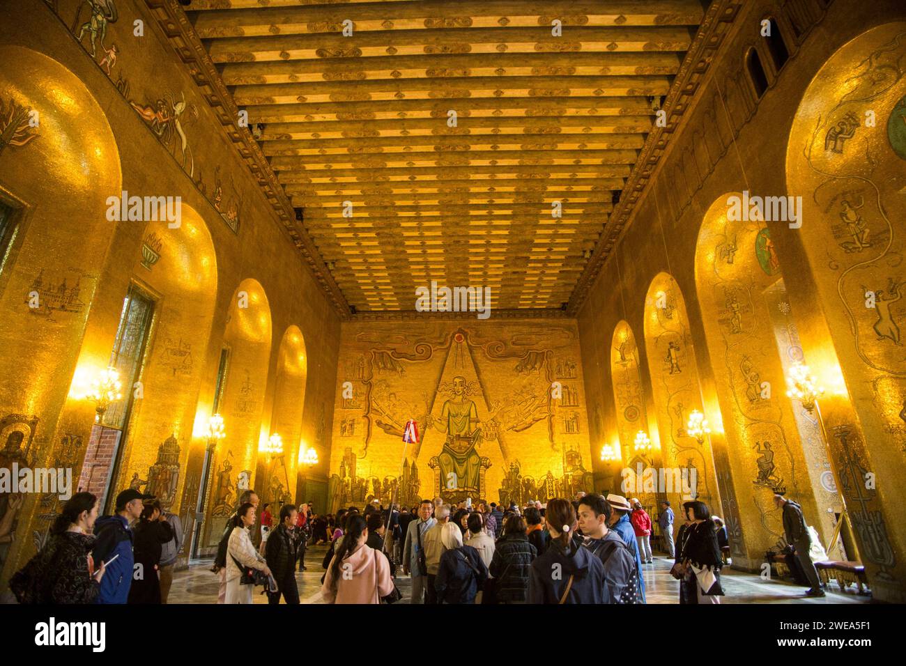 Golden hall hi-res stock photography and images - Alamy